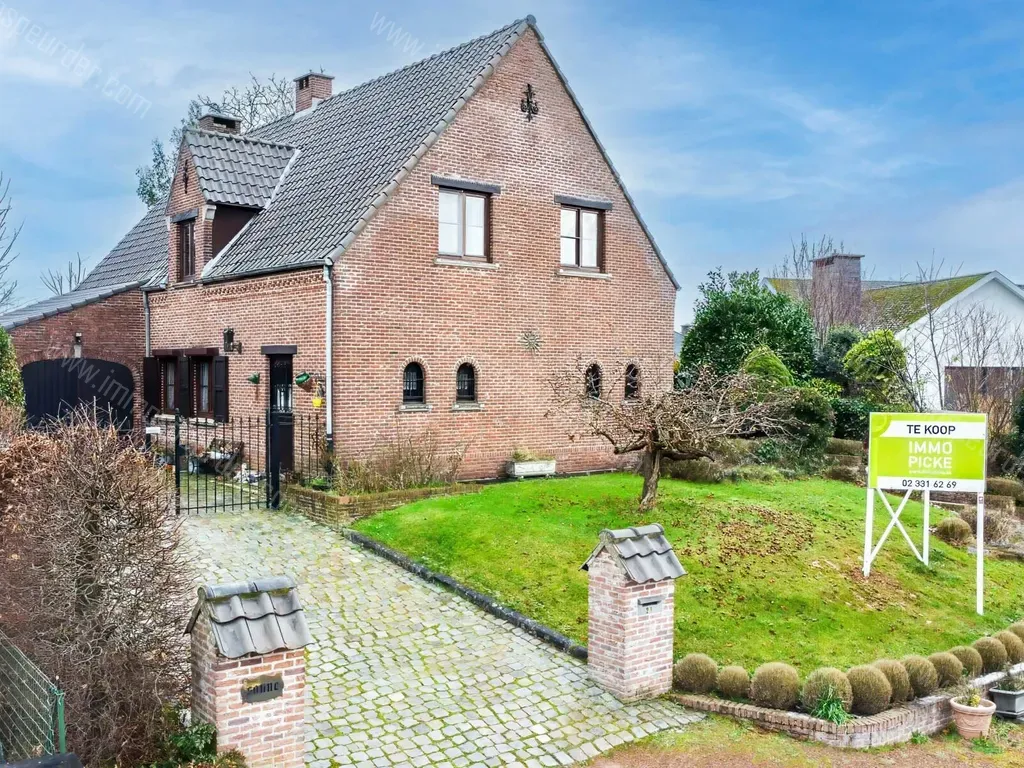 Kerkhofstraat 2a - 1600 Sint-Pieters-Leeuw - 1323667 | ImmoSpeurder